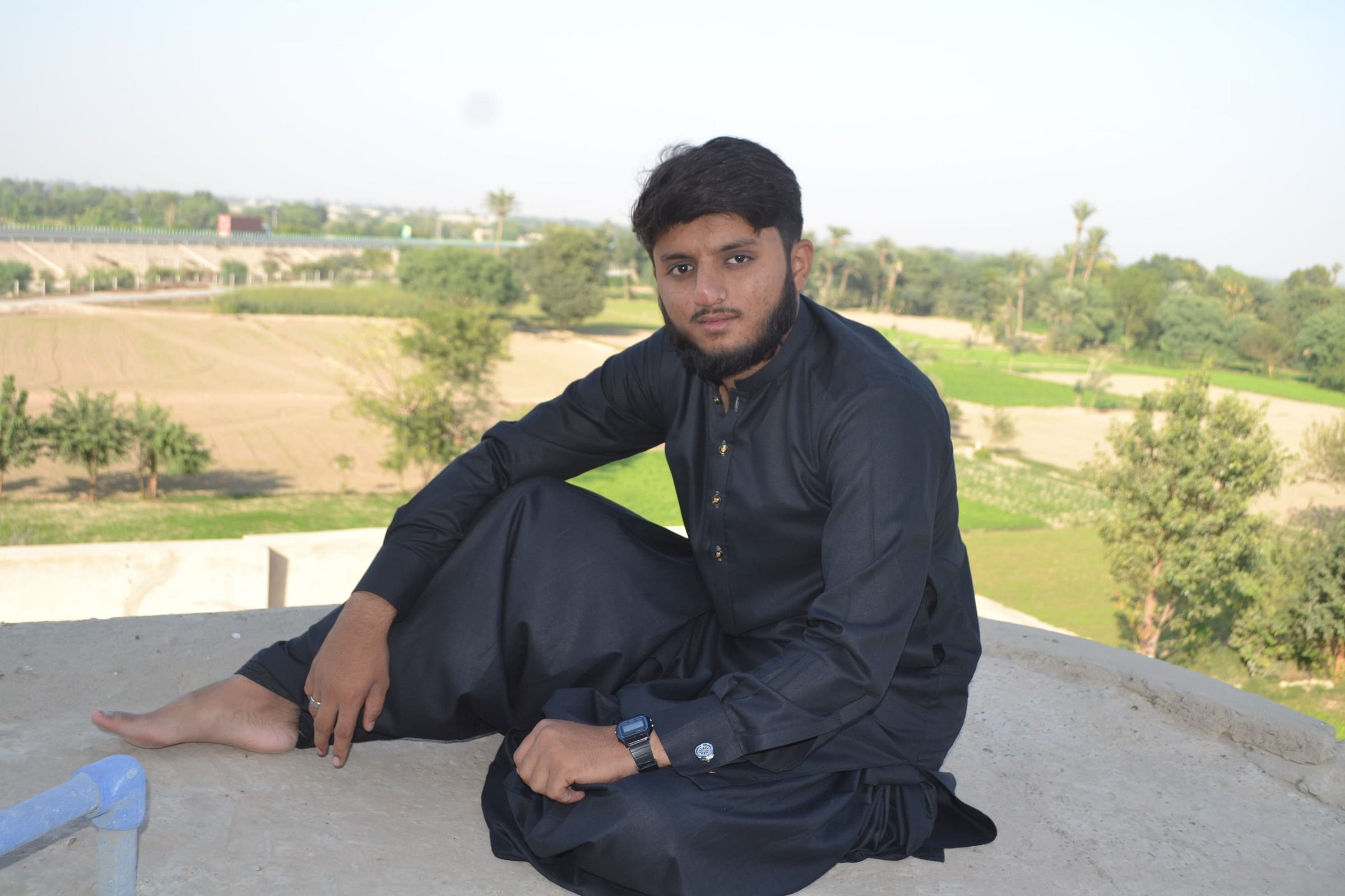 Malik Jan – Medium