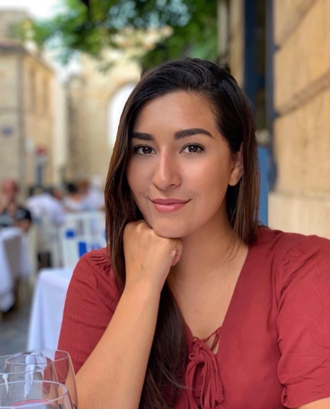 Sandra – Medium