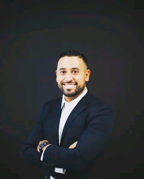 Kelvin Allen – Medium