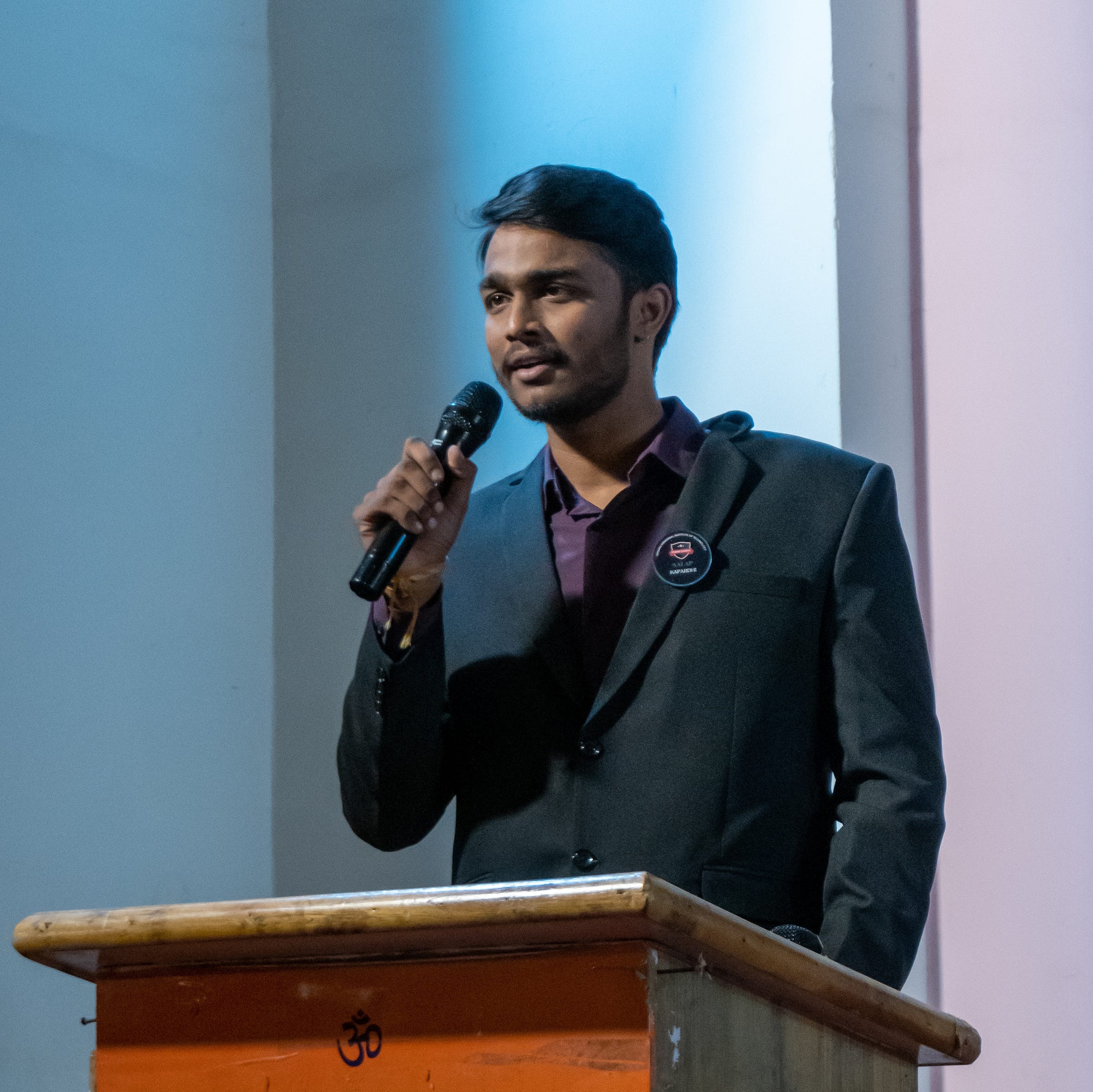 Kapardhi kannekanti – Medium
