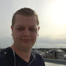 Luke Bragg – Medium