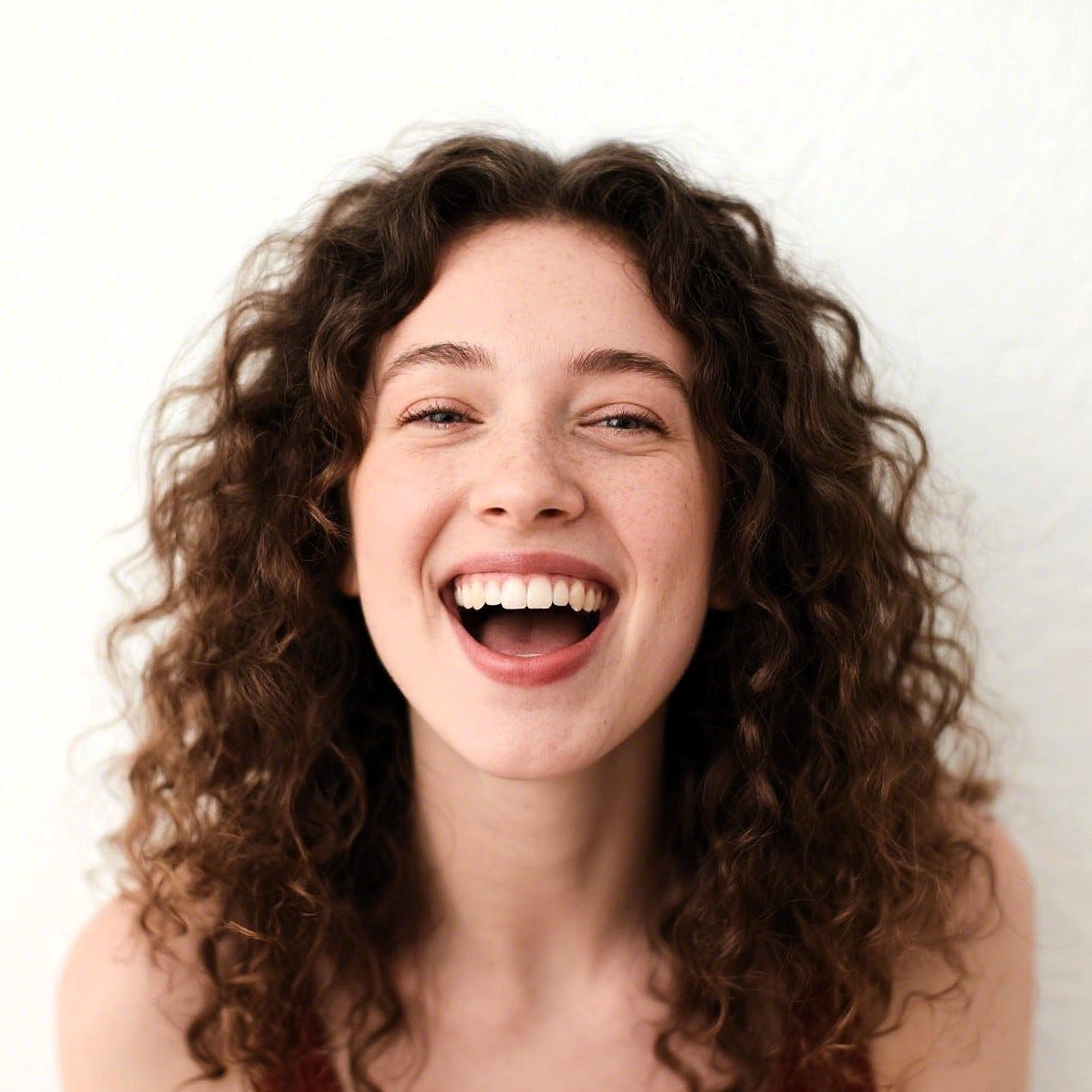 Emily Hart – Medium