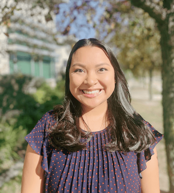 Alyssa Cruz – Medium