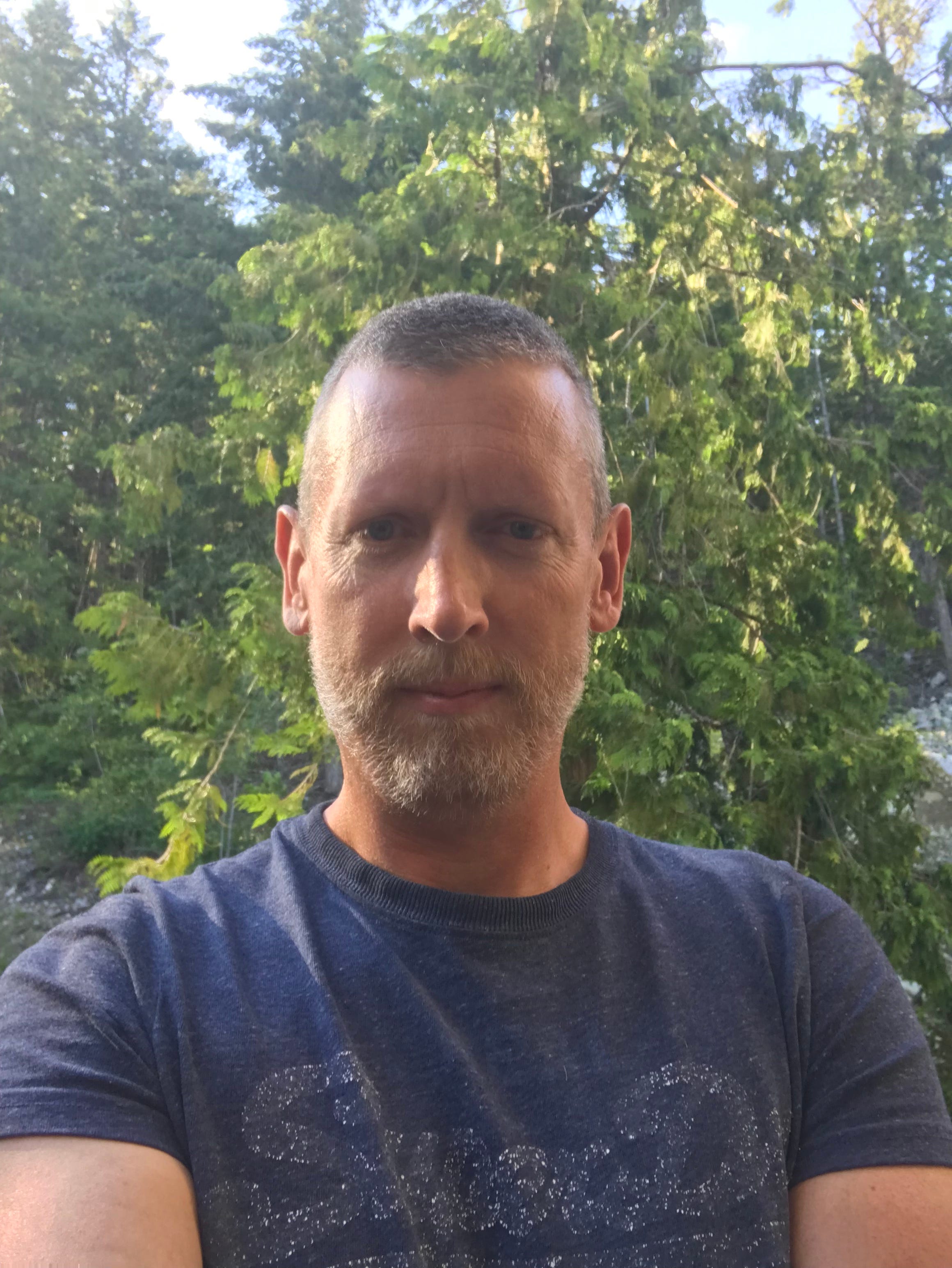 Andrew Eells – Medium