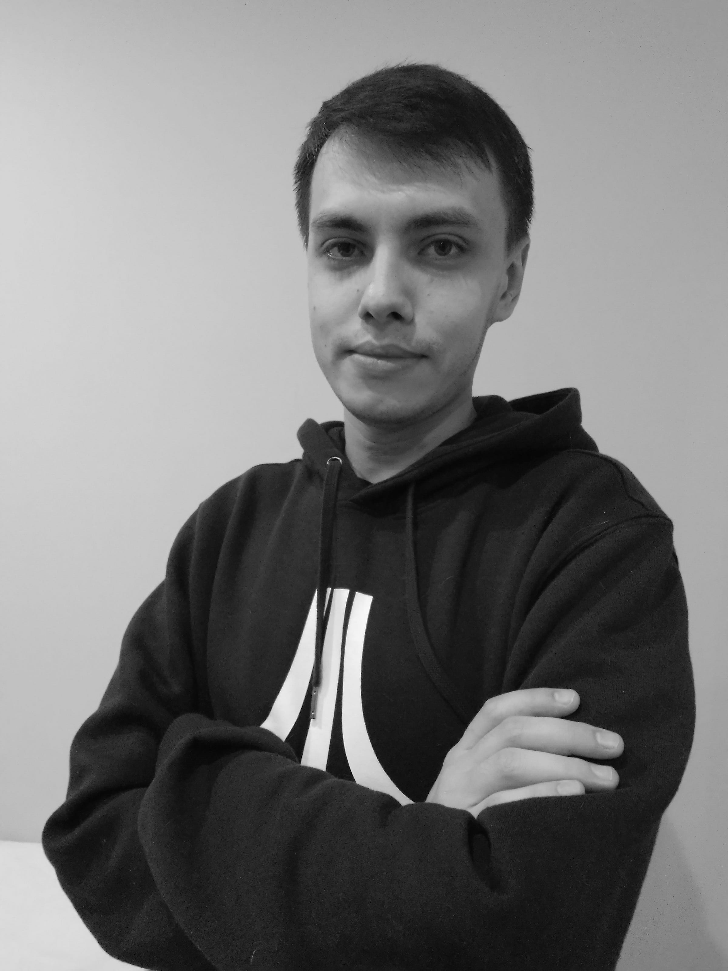 Eduard Antsupov – Medium