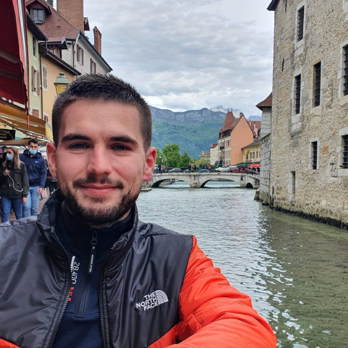 Julien Soulard – Medium