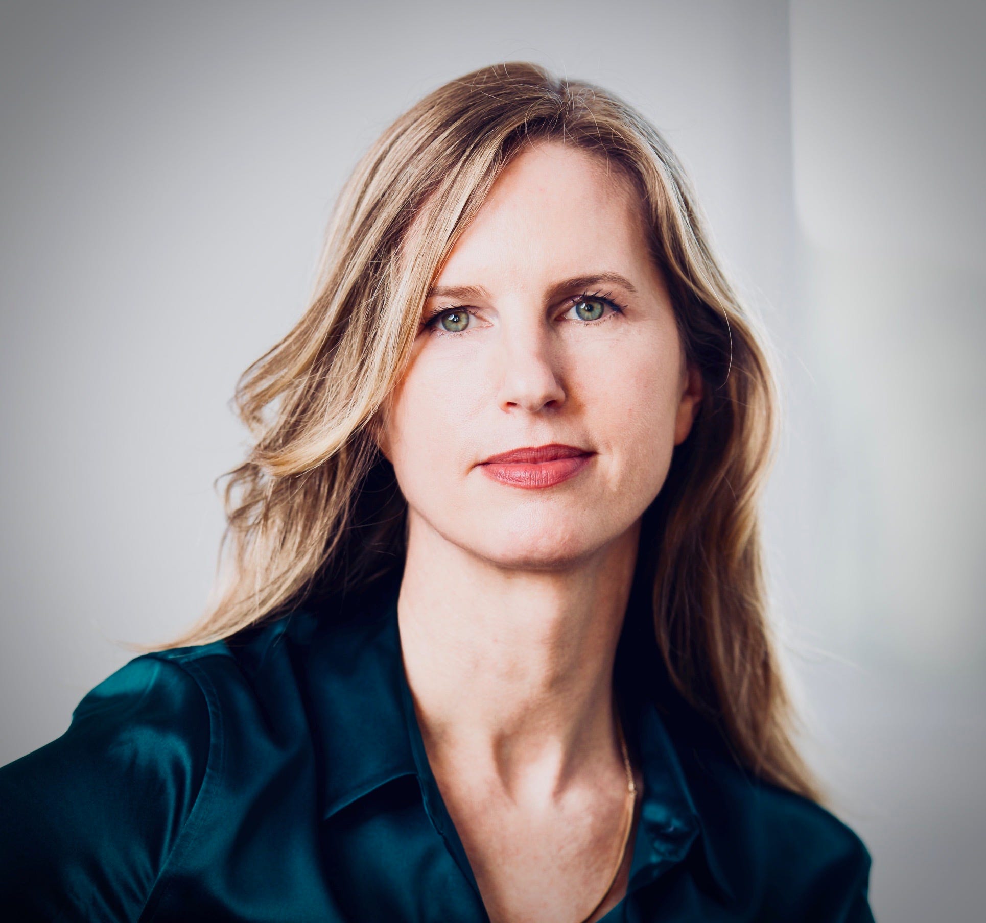 Alison McCauley – Medium