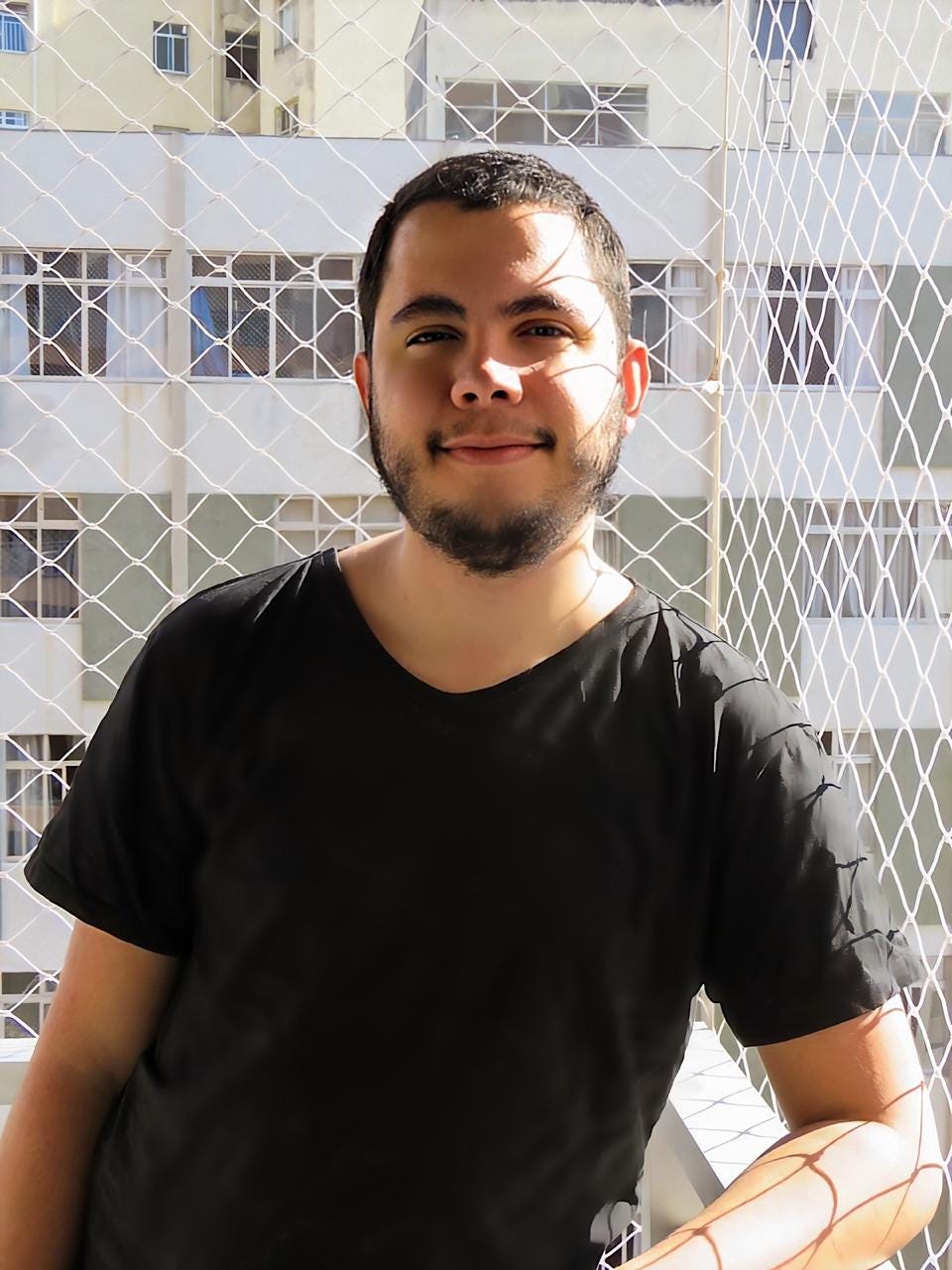 Kevin Louis Santos – Medium