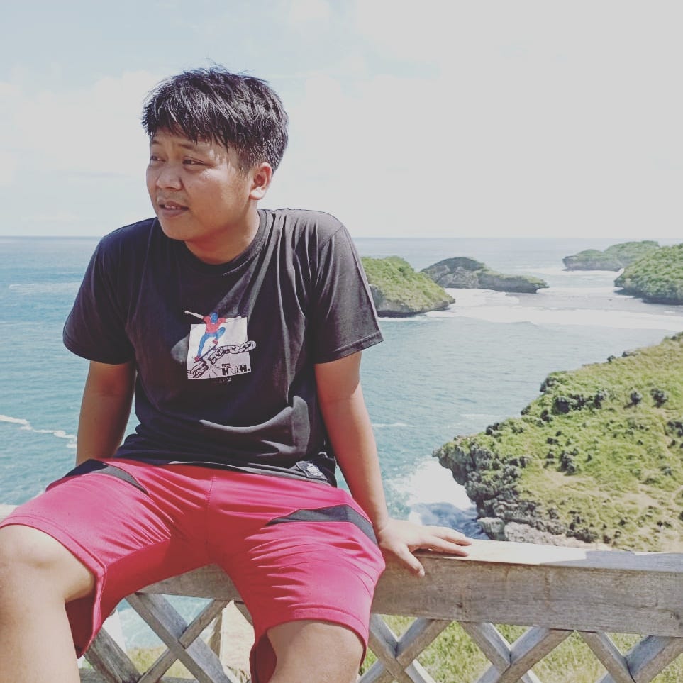 Rifky Aditya Azka Harjito – Medium