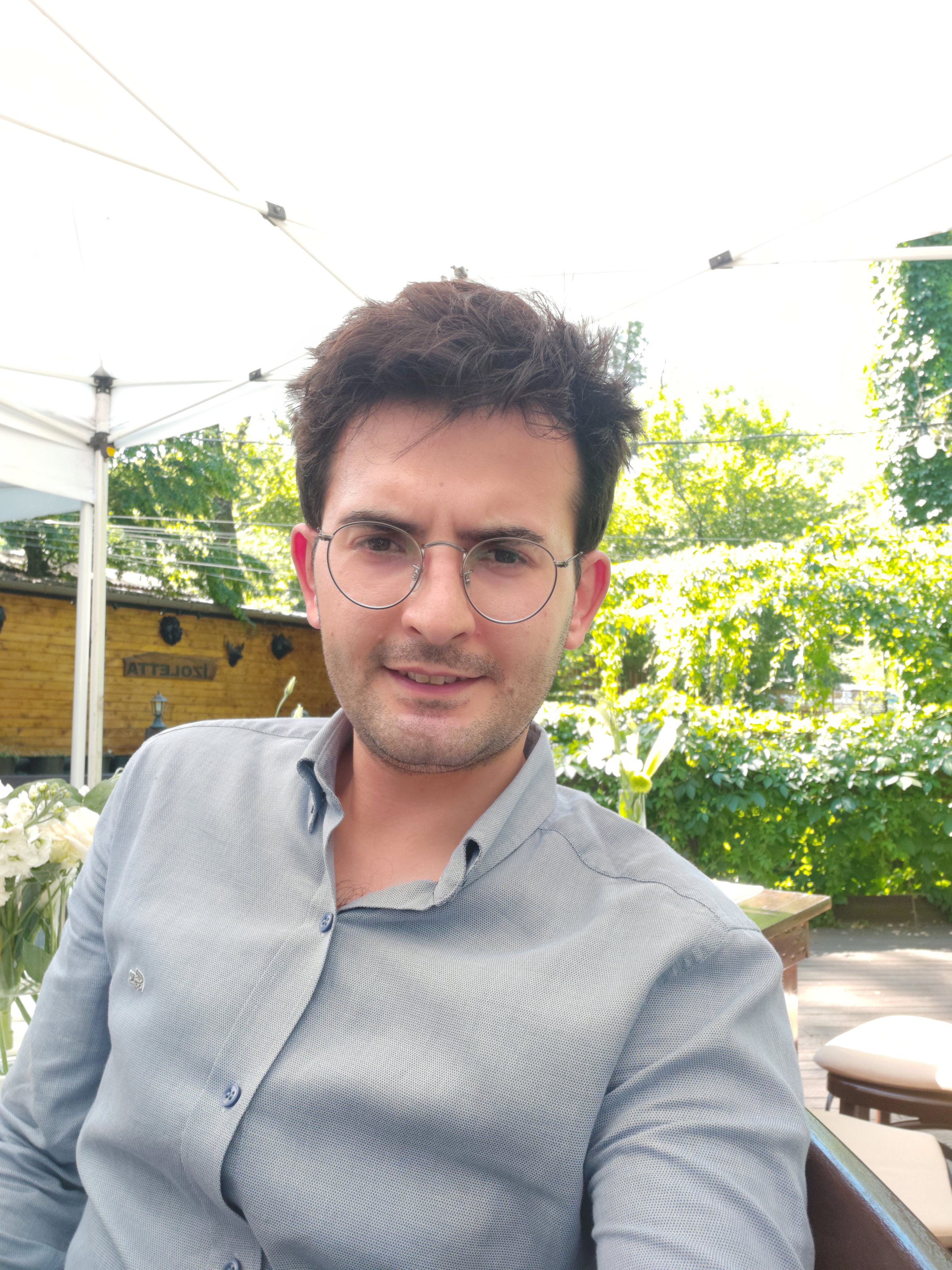 About – MERT BEZEK – Medium