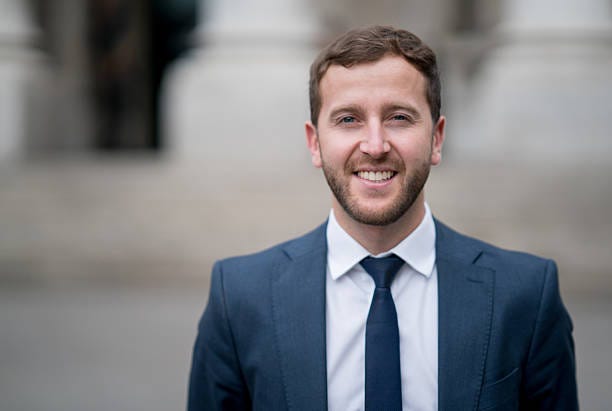 Harrybond – Medium