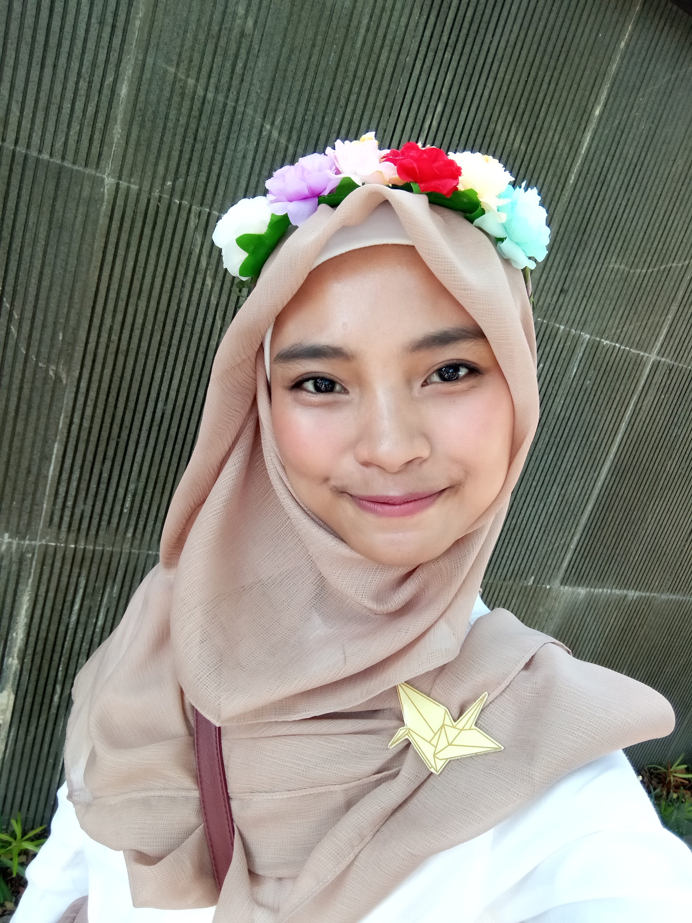 Elsie Shahria – Medium