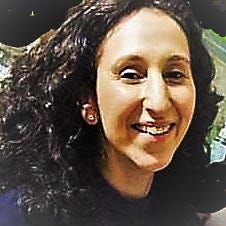 Alexandra Hart – Medium