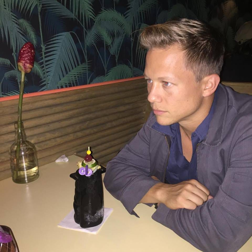Allen Guy Wilcox – Medium
