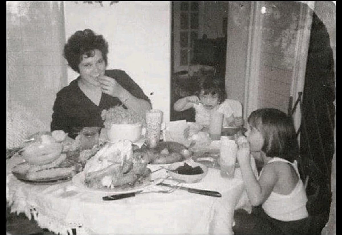 Ann Toni Minard (Casolaro) – Medium