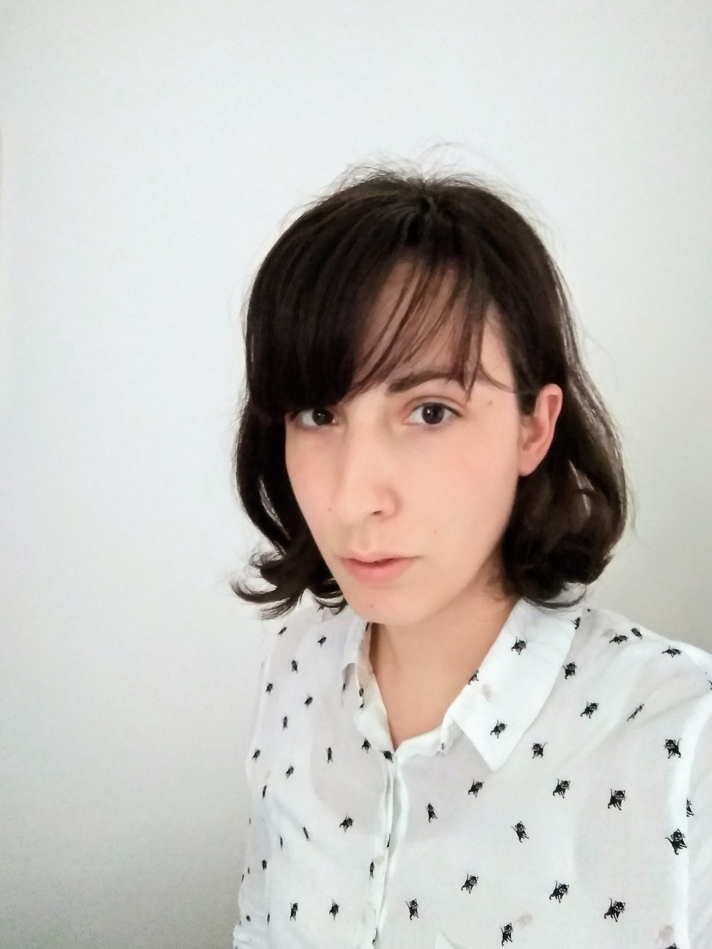 Maria Gomes – Medium