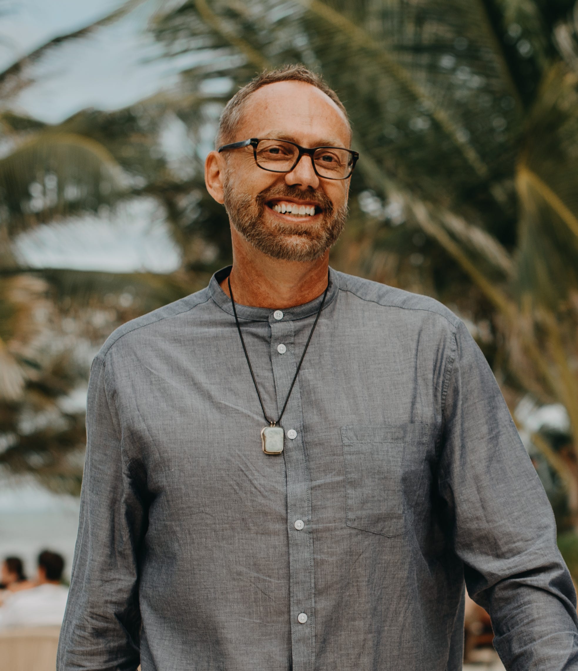 Tony Martin – Medium