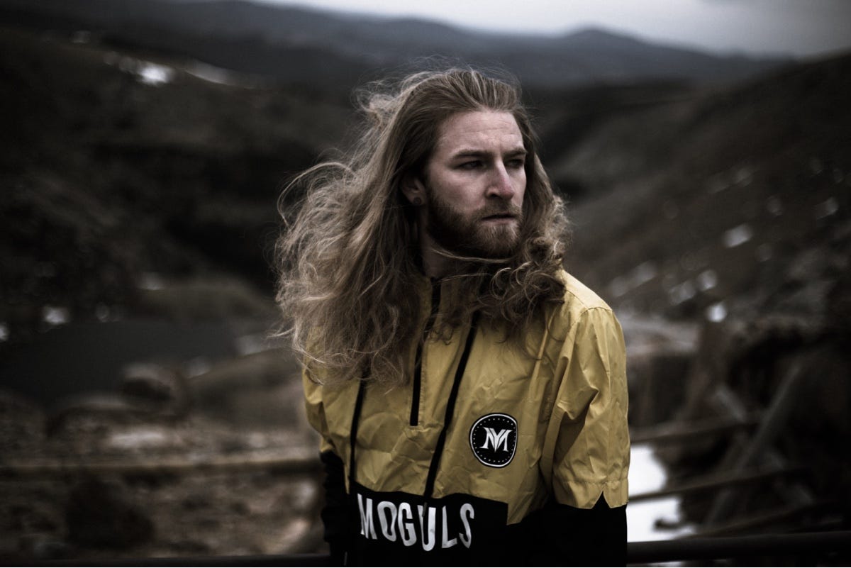 Anthony Jay – Medium