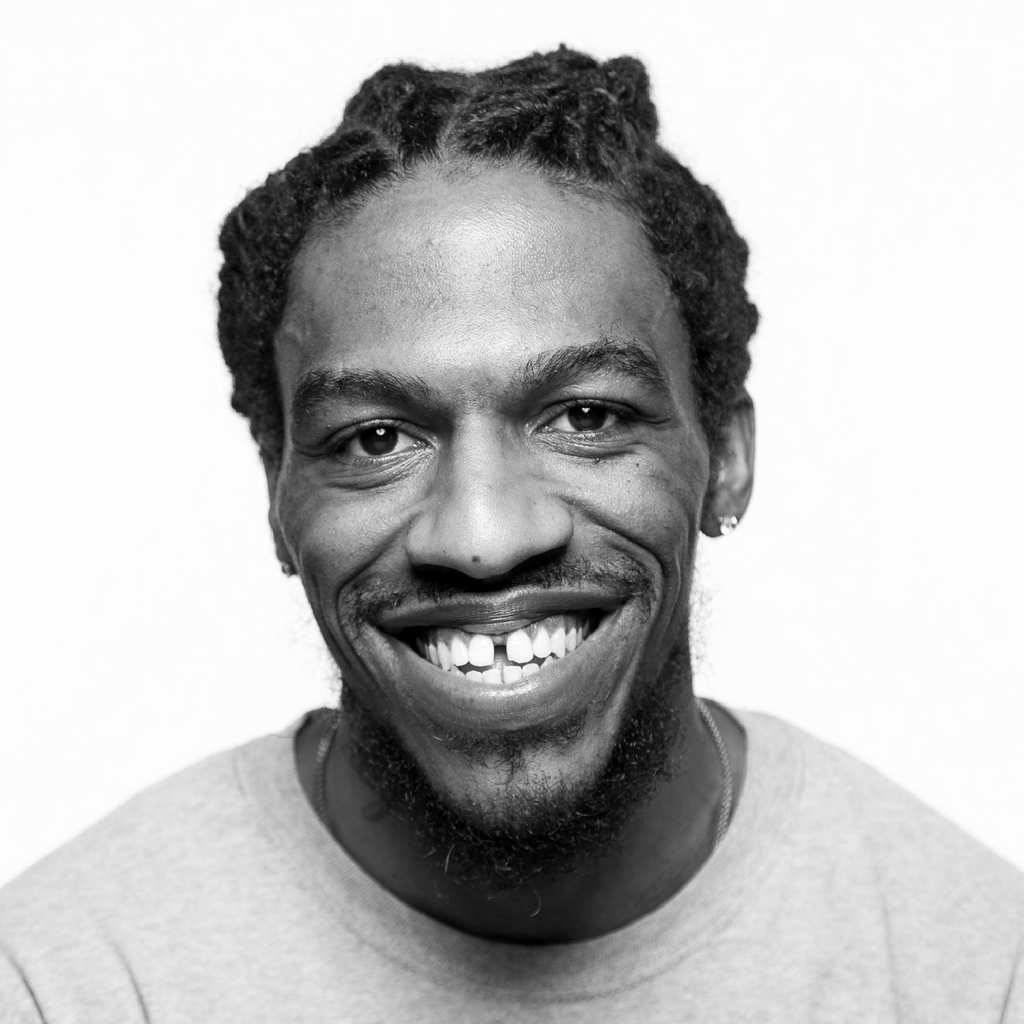 Carl Murray III – Medium