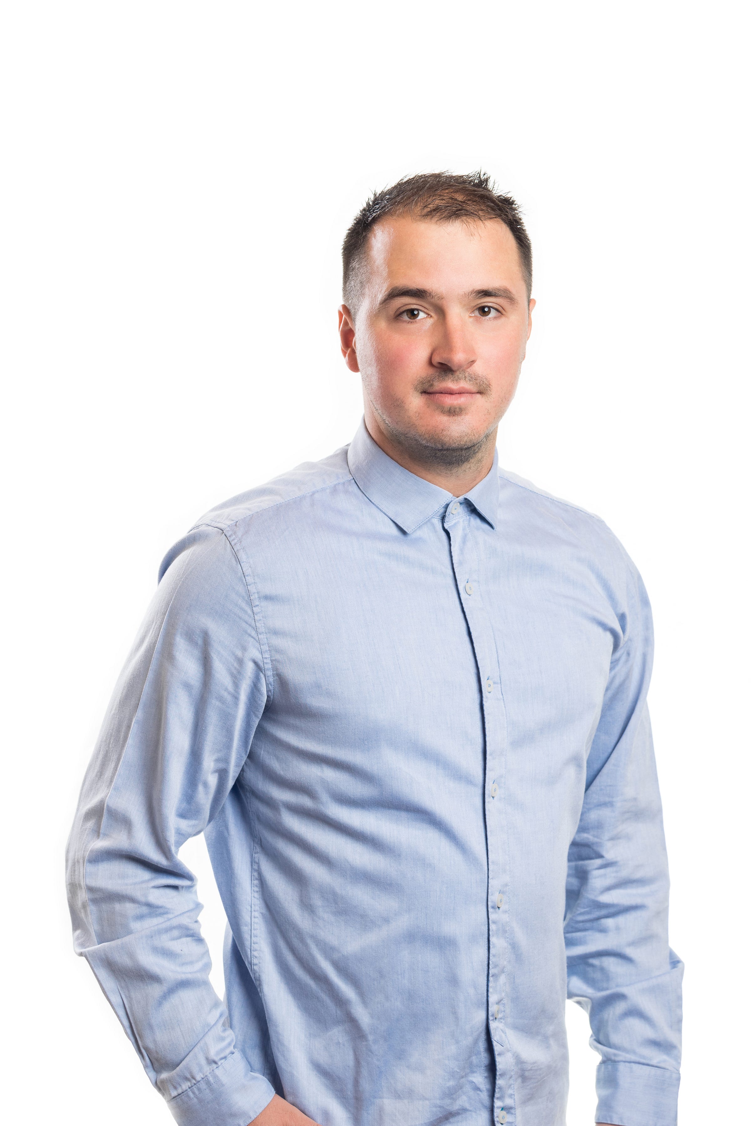 Urh Lednik – Medium