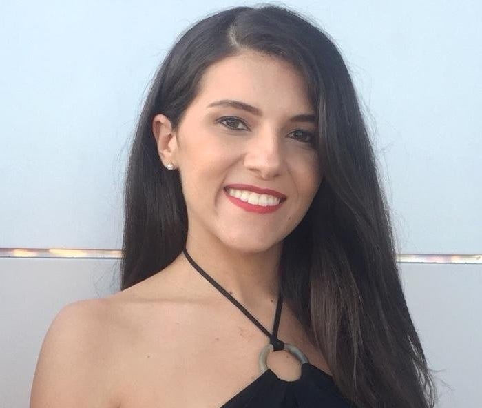 Alice Thomaz – Medium