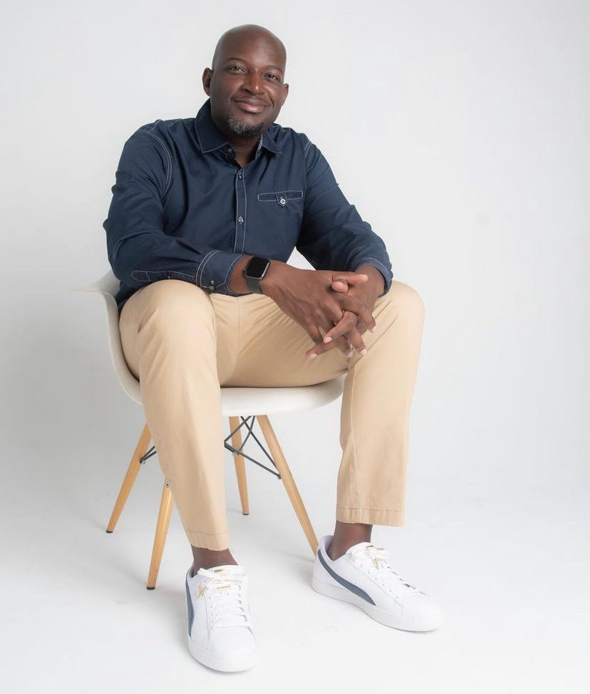Mike Hamilton JR (DefJam) – Medium