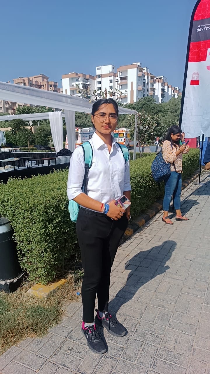 Vashu Deshwal – Medium