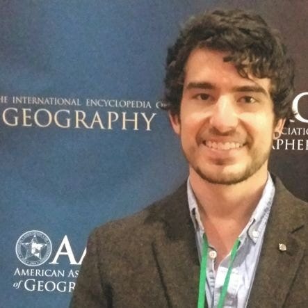 Tom Smith – Medium