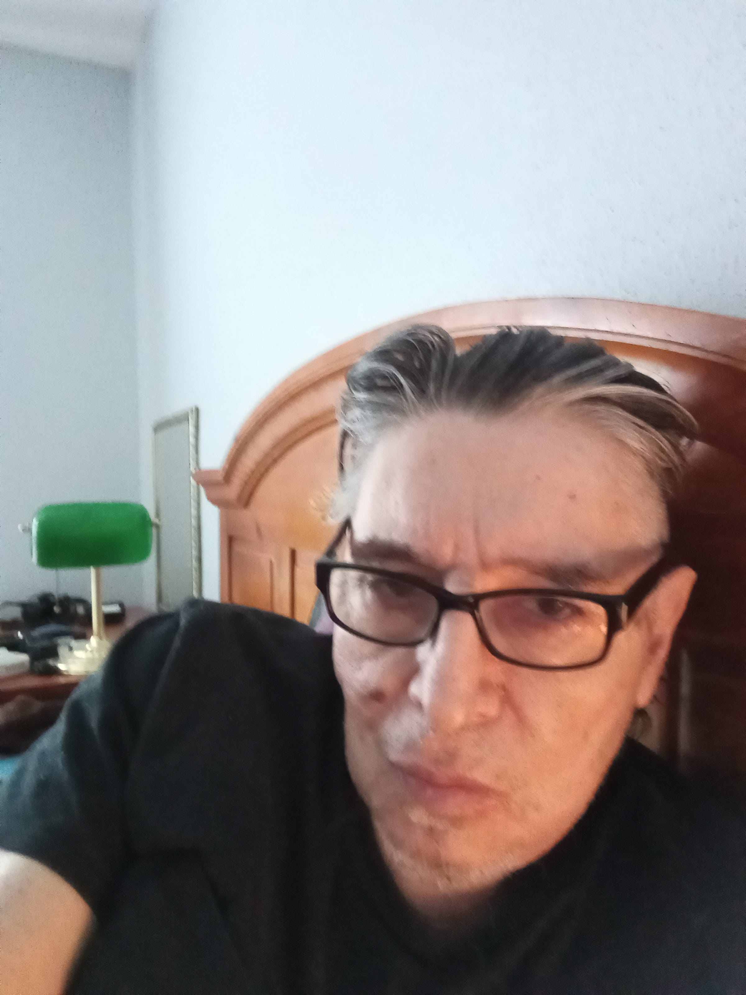 René Volpi – Medium