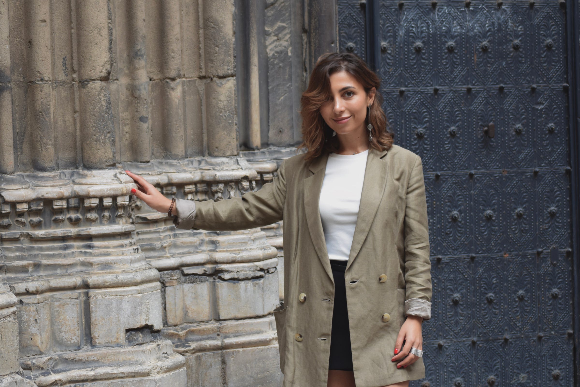 Arpi Antonyan – Medium