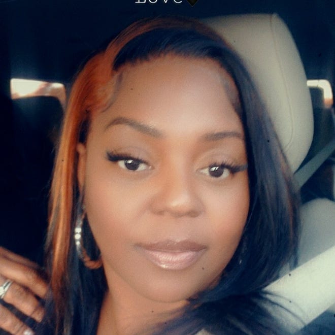 Felicia Davis – Medium