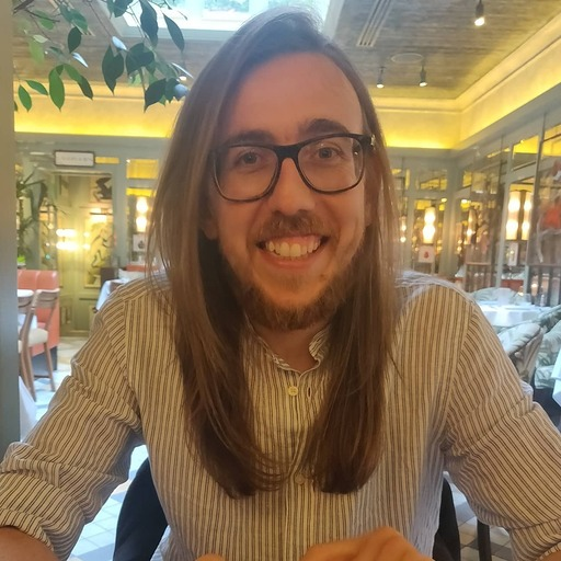 Jonathan Bell – Medium