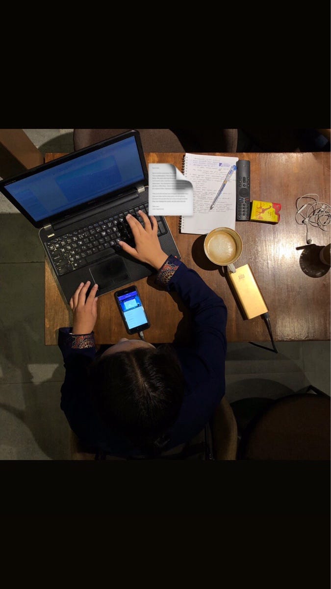 Moonoo Suwd – Medium