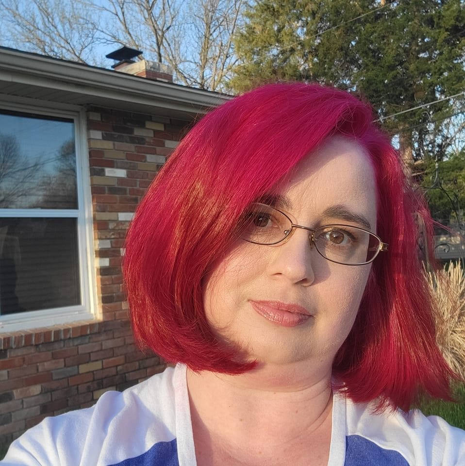 Erin Kelly – Medium