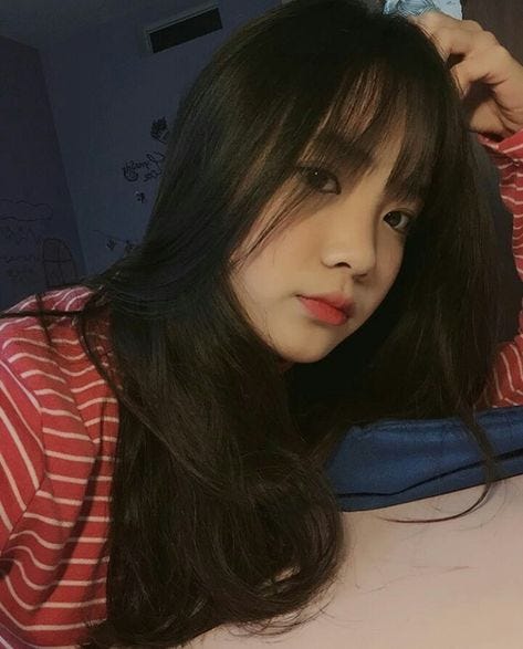 Bui Thu Mai – Medium