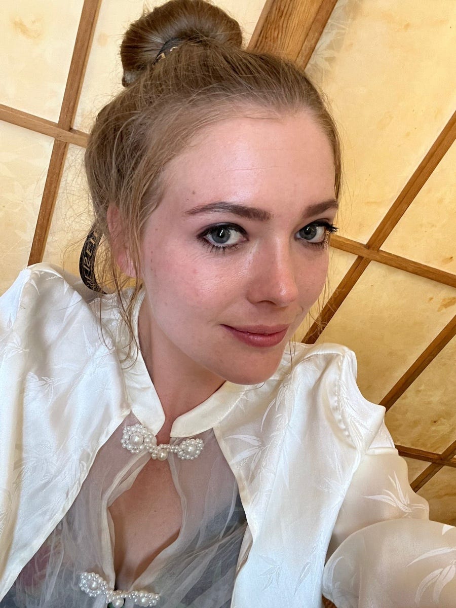 Erin Vikadarin – Medium