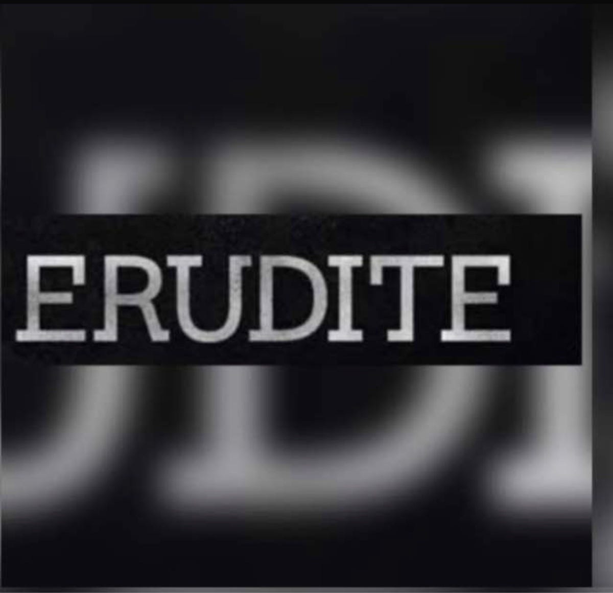 Erudite – Medium