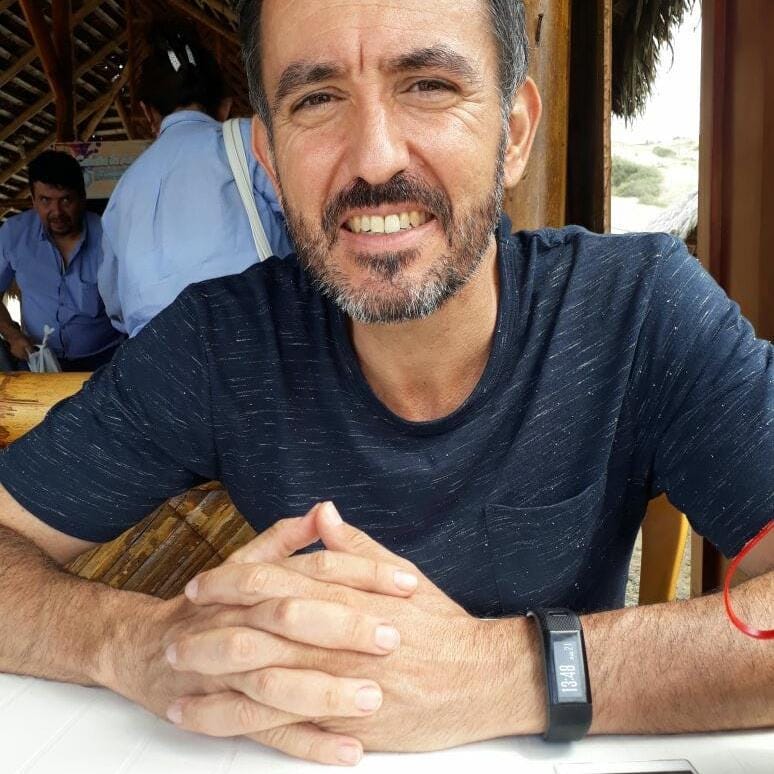 Sergio Argilés Seguí – Medium