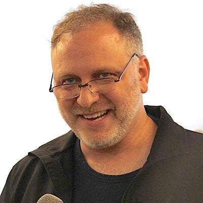 Aaron Snow – Medium