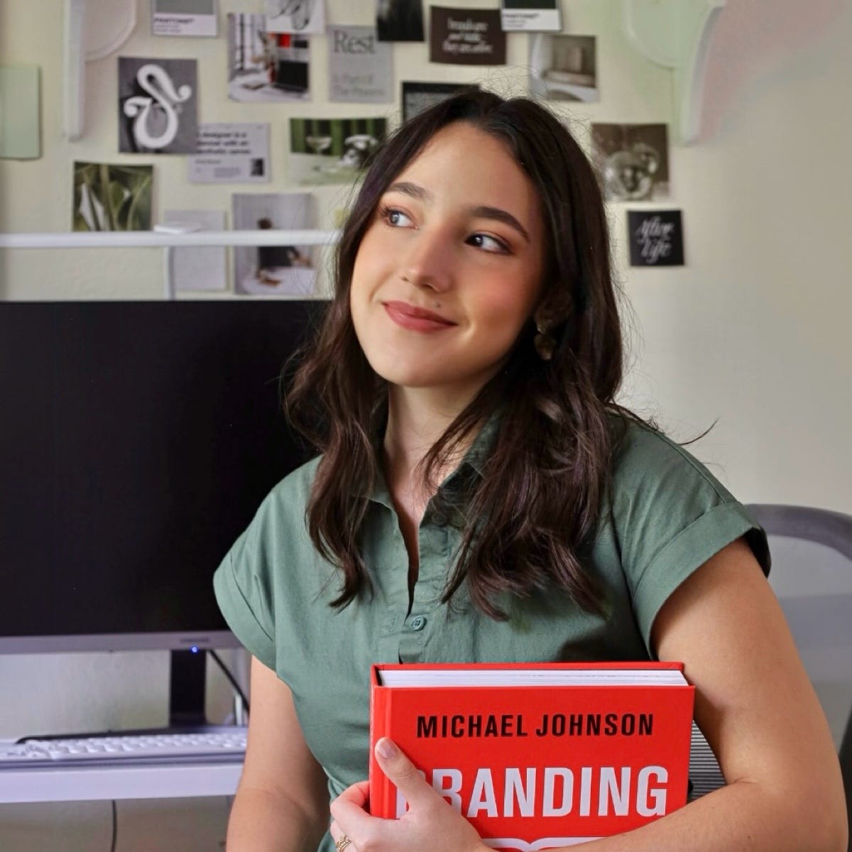 Sabrina Castañeda – Medium