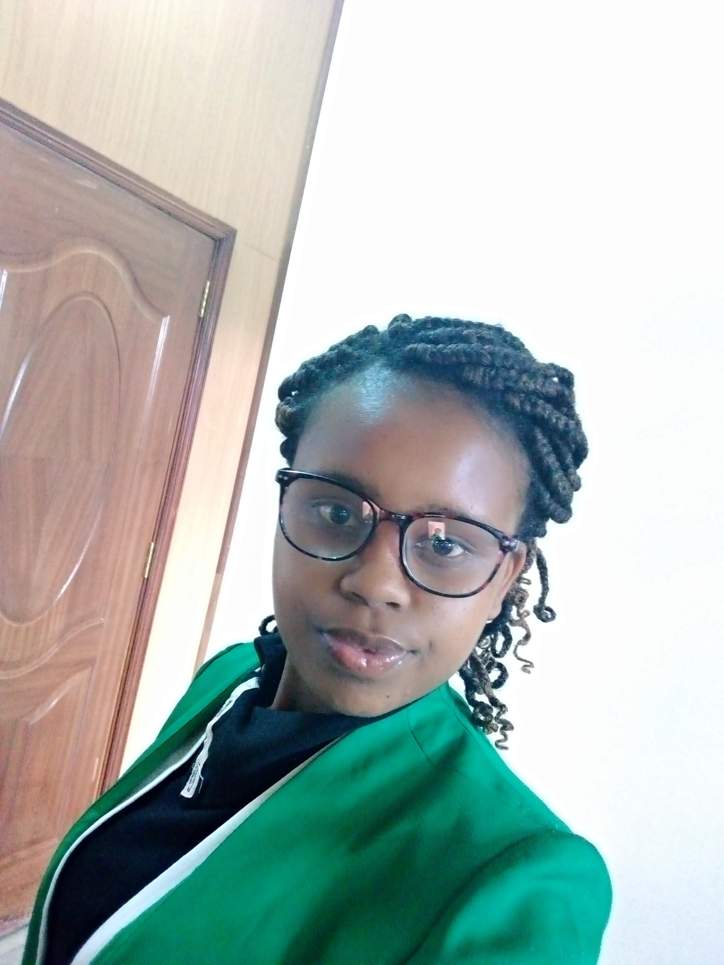 Gladys Mwaniki – Medium