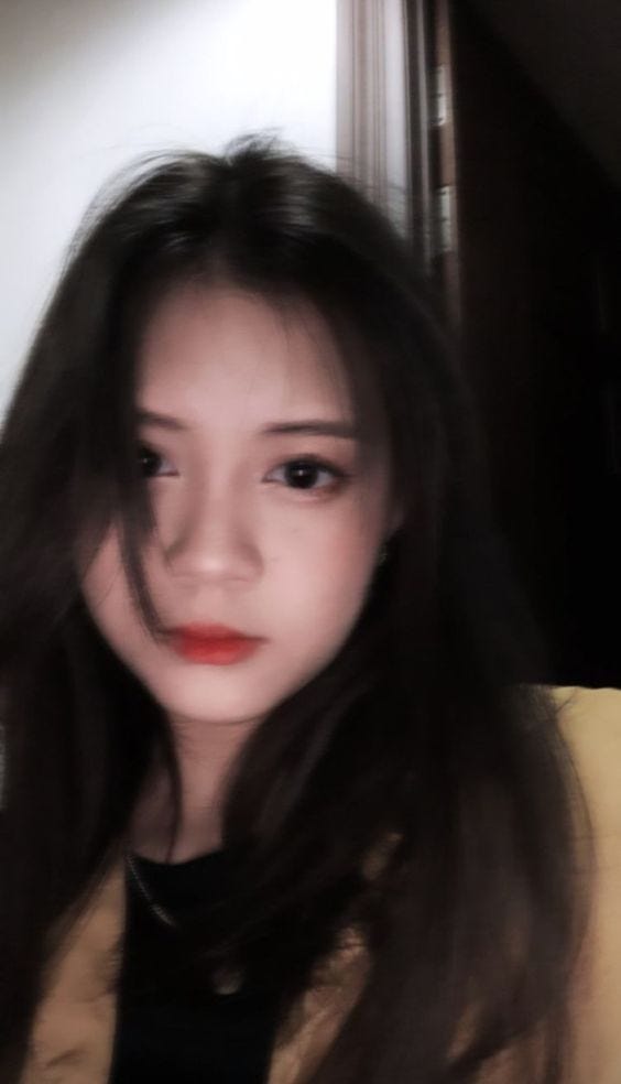 Shena Aulya – Medium
