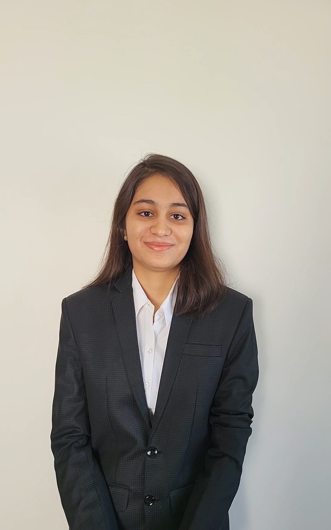 Yashika Paraswani – Medium