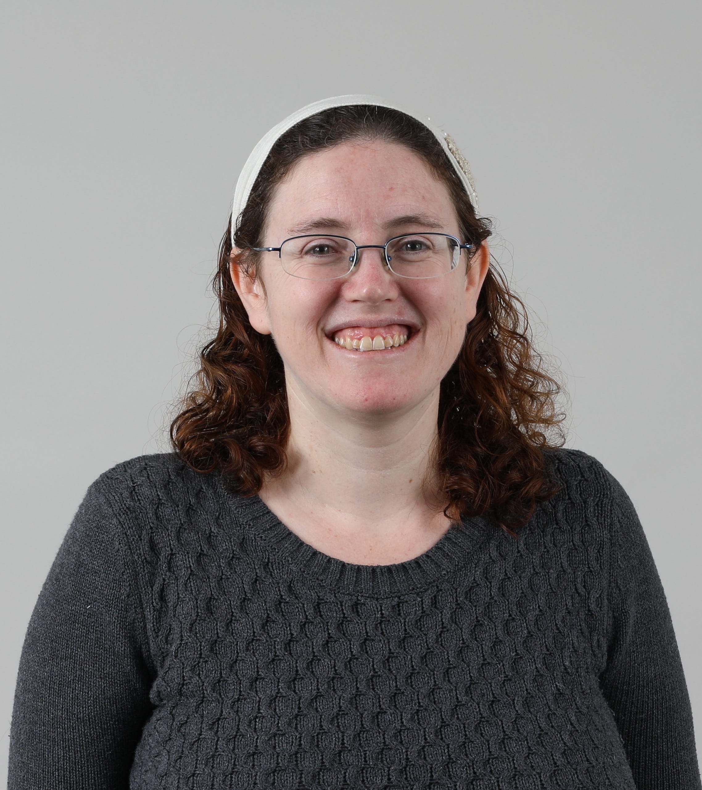 Dalia Simons – Medium