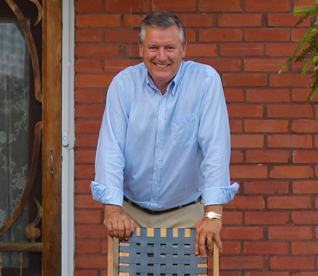 Allan Thompson – Medium