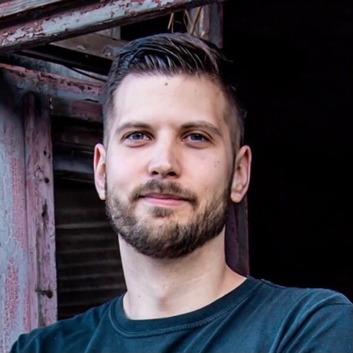 Dan Urban – Medium
