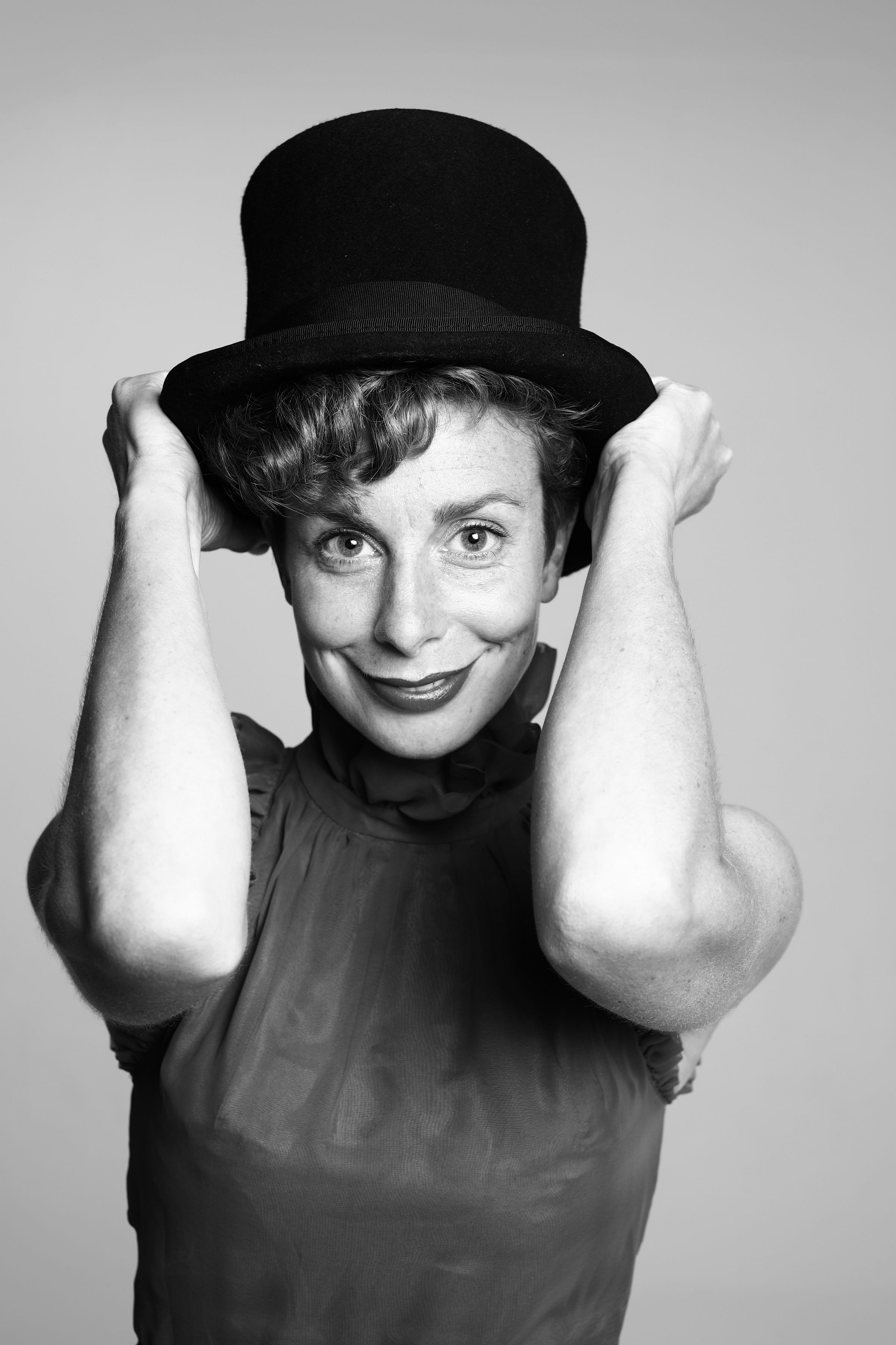 Helen Duff – Medium