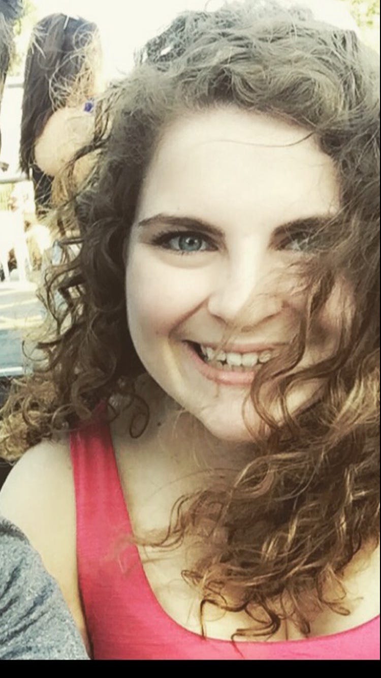 Brynn Lee – Medium