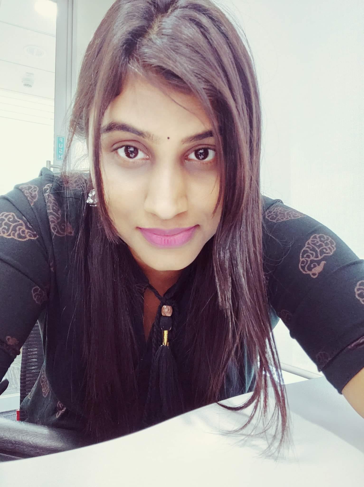 Neha Tiwari – Medium