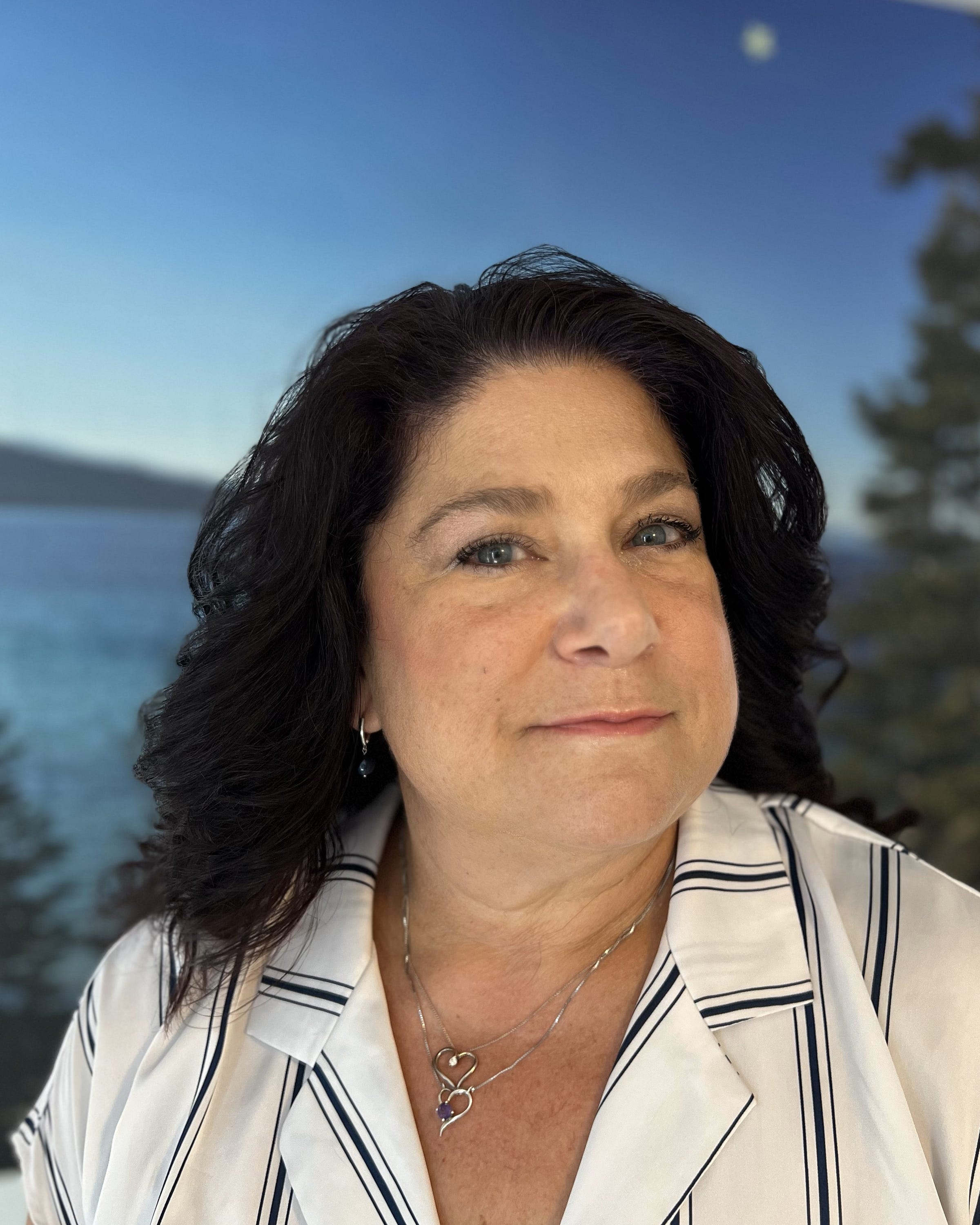 About – Elizabeth Magallon Fleury – Medium